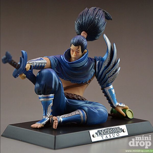 Boneco Personagem Yasuo - LOL - Loja MiniDrop - Produtos gamer exclusivos